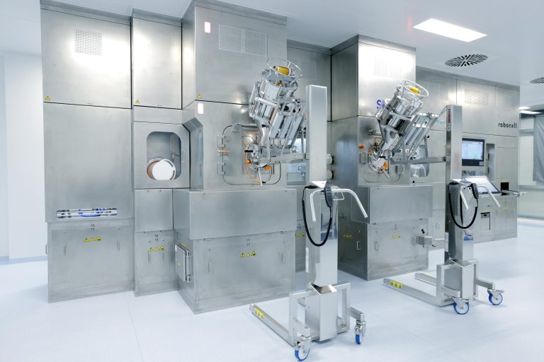 robocell - Innovative robot-assisted filling system | SKAN