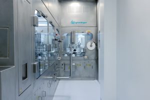 robocell - Innovative robot-assisted filling system | SKAN